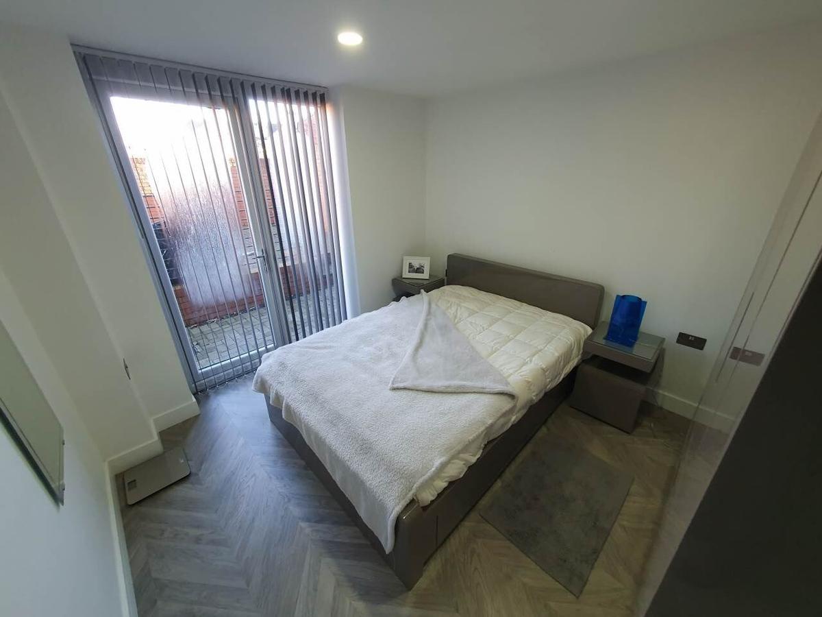1 bedroom apartment for rent Maindy Road Cardiff, CF24 4HP | UniHomes