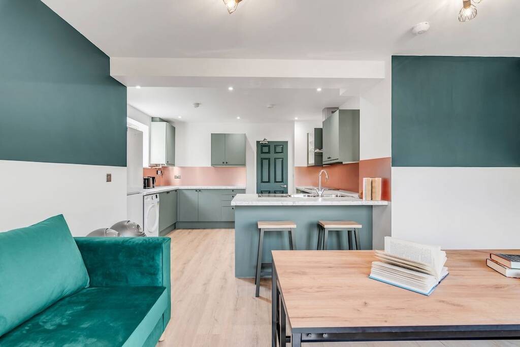 5 bedroom house for rent Cunningham Road Norfolk Norwich, NR5 8HH ...