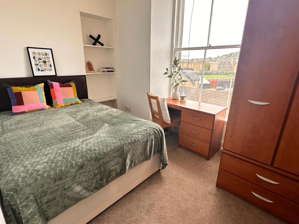 3 bedroom apartment for rent Arklay Street, 3F1 Dundee, DD3 7PG | UniHomes