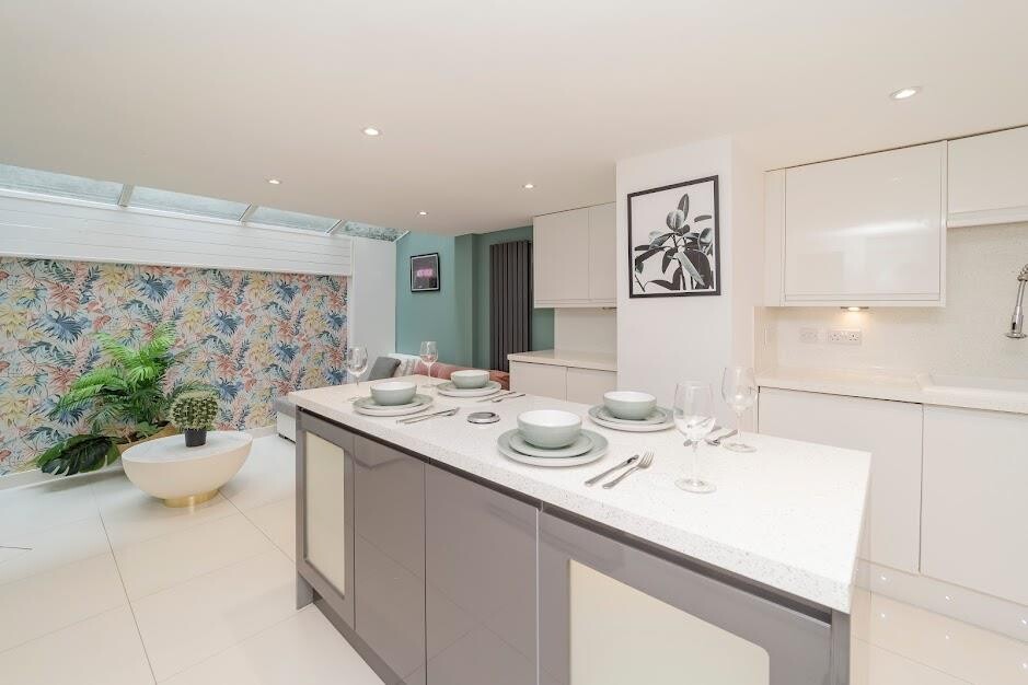 6 bedroom house for rent Montpelier Road, Brighton, BN1 2LQ | UniHomes
