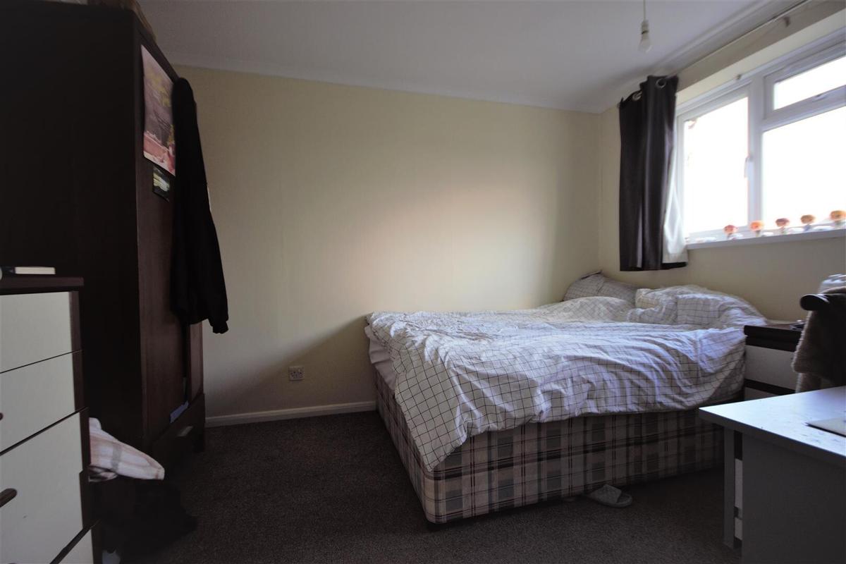 4 bedroom house for rent Southway, Surrey, GU2 8DF | UniHomes