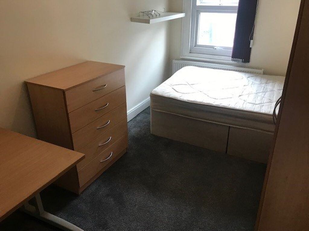 5 bedroom house for rent Princes Street Oxford, OX4 1DD | UniHomes