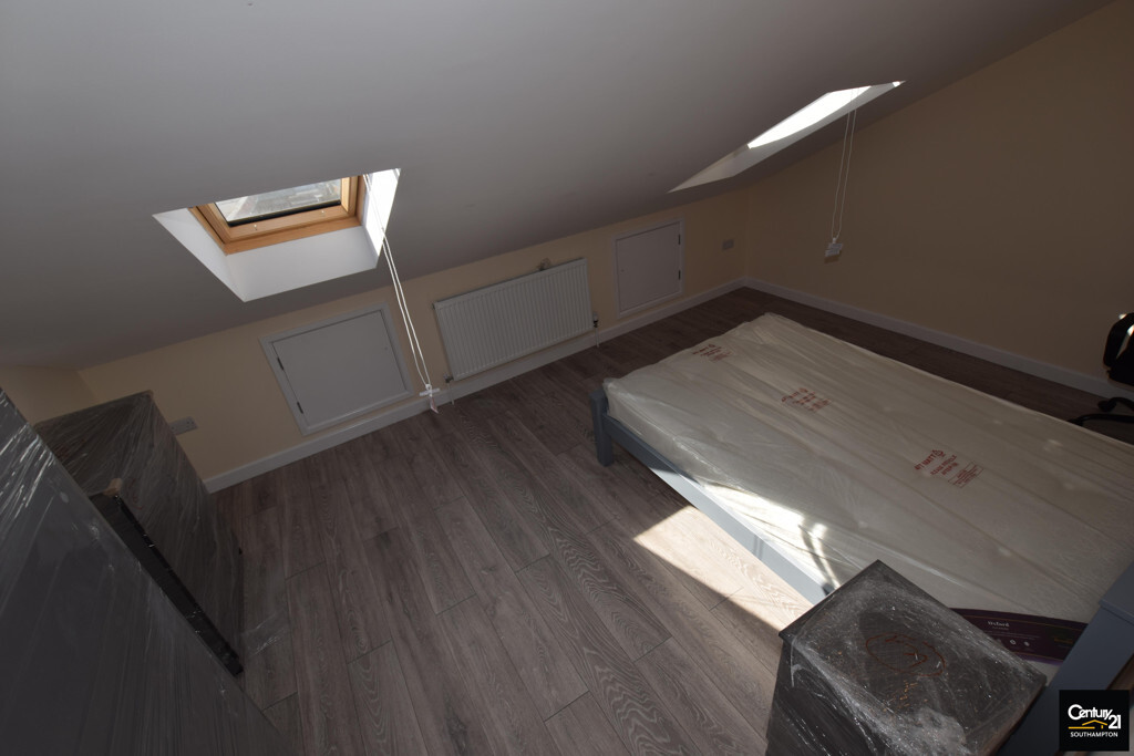 8 bedroom apartment for rent Lodge Road, Southampton, SO14 6RN | UniHomes