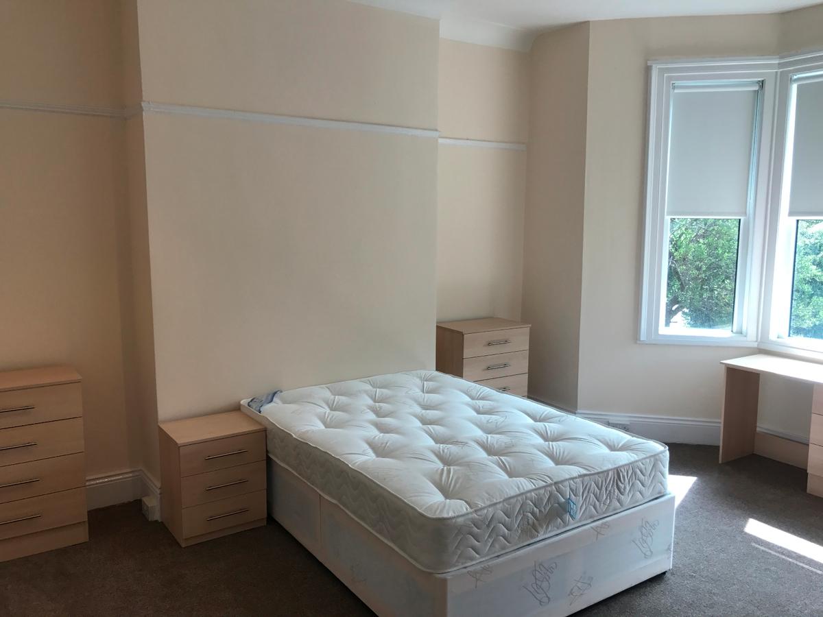 5 bedroom house for rent Fern Avenue Newcastle, NE2 2RA | UniHomes
