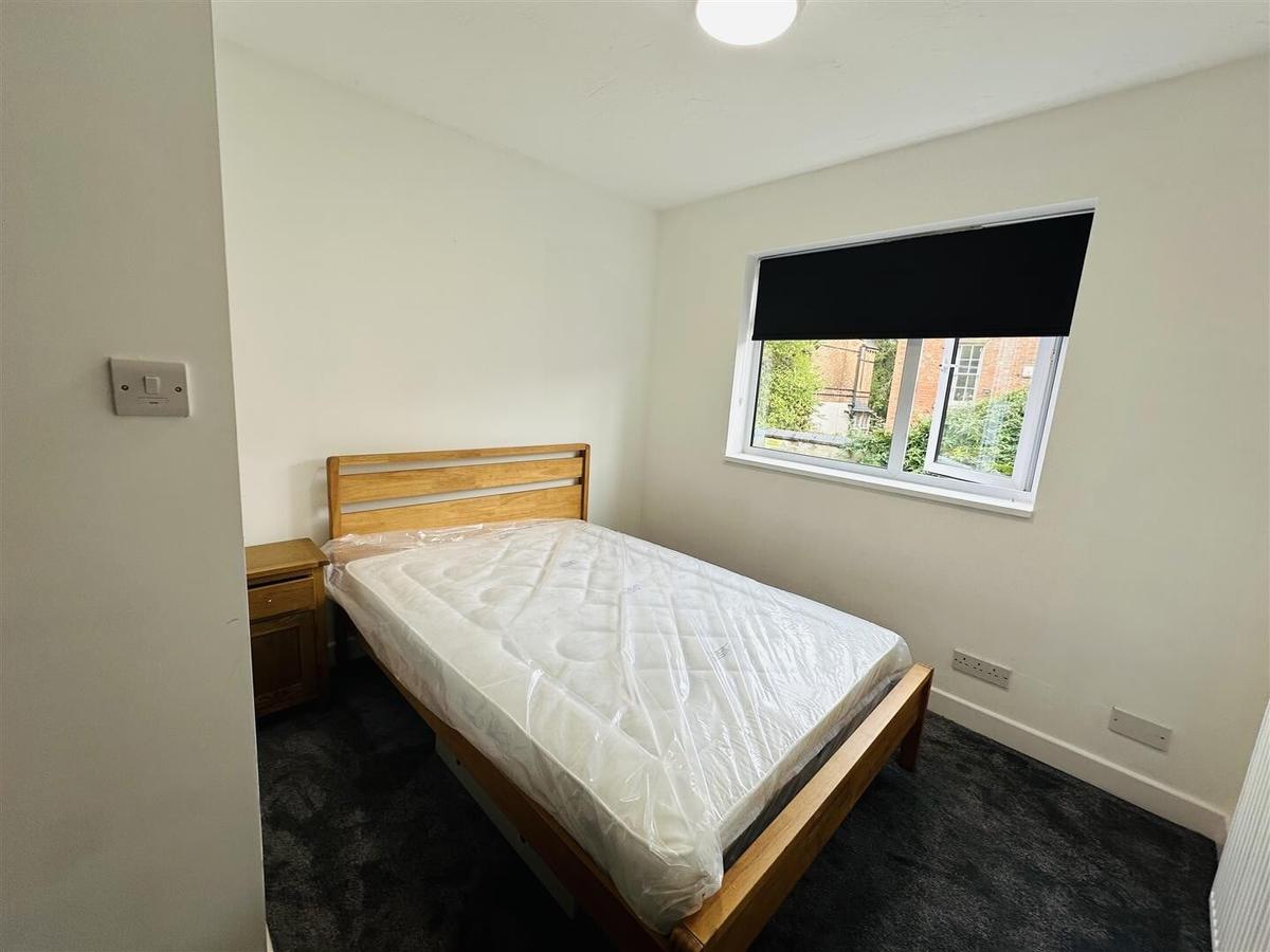 6 bedroom house for rent Portland Road, Nottingham, NG7 4GP | UniHomes