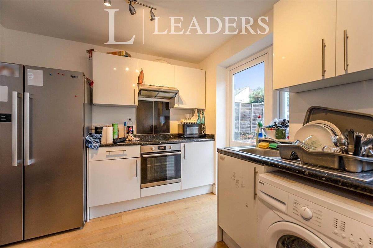 5 bedroom house for rent Francis Avenue Portsmouth, PO4 0HL | UniHomes