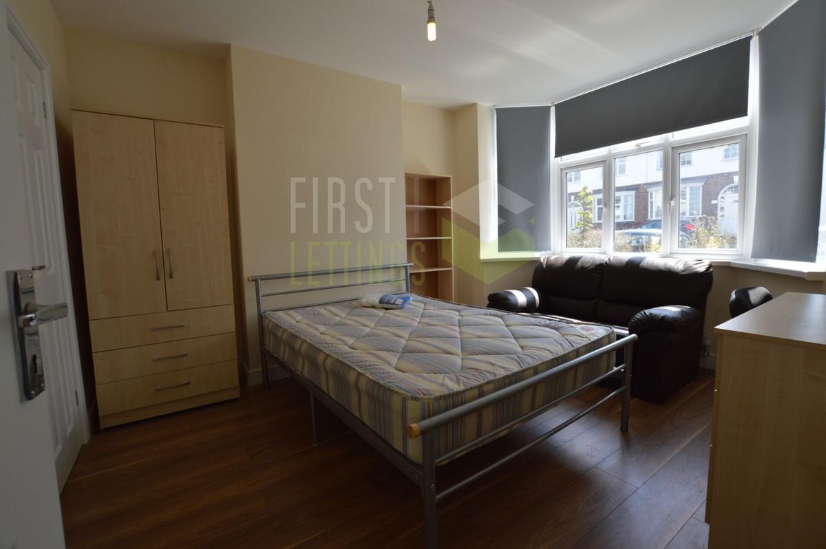 4 bedroom house for rent Stanfell Road, Leicester, LE2 3GA | UniHomes