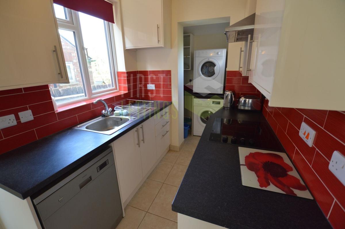 4 bedroom house for rent Stanfell Road, Leicester, LE2 3GA | UniHomes