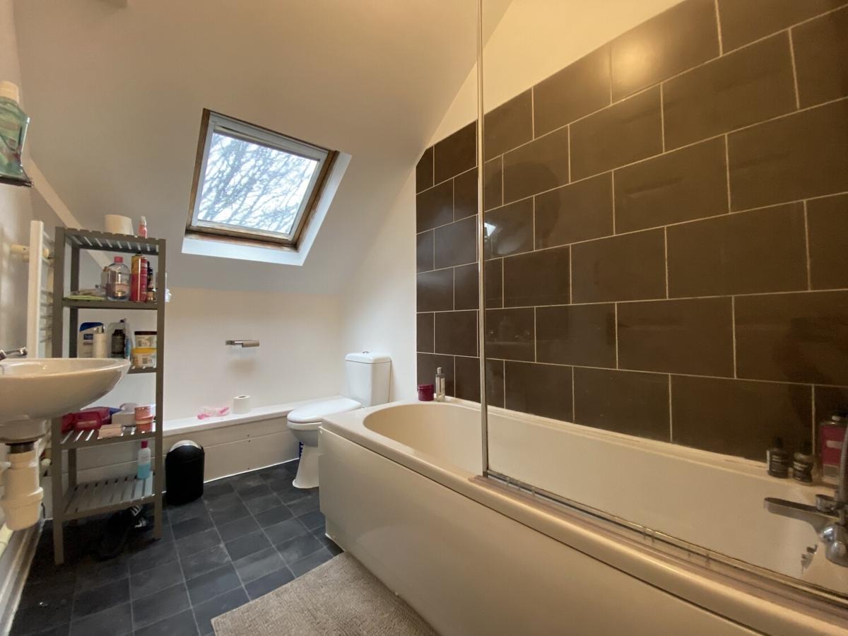 2 bedroom apartment for rent Connaught Road Cardiff, CF24 3PU | UniHomes