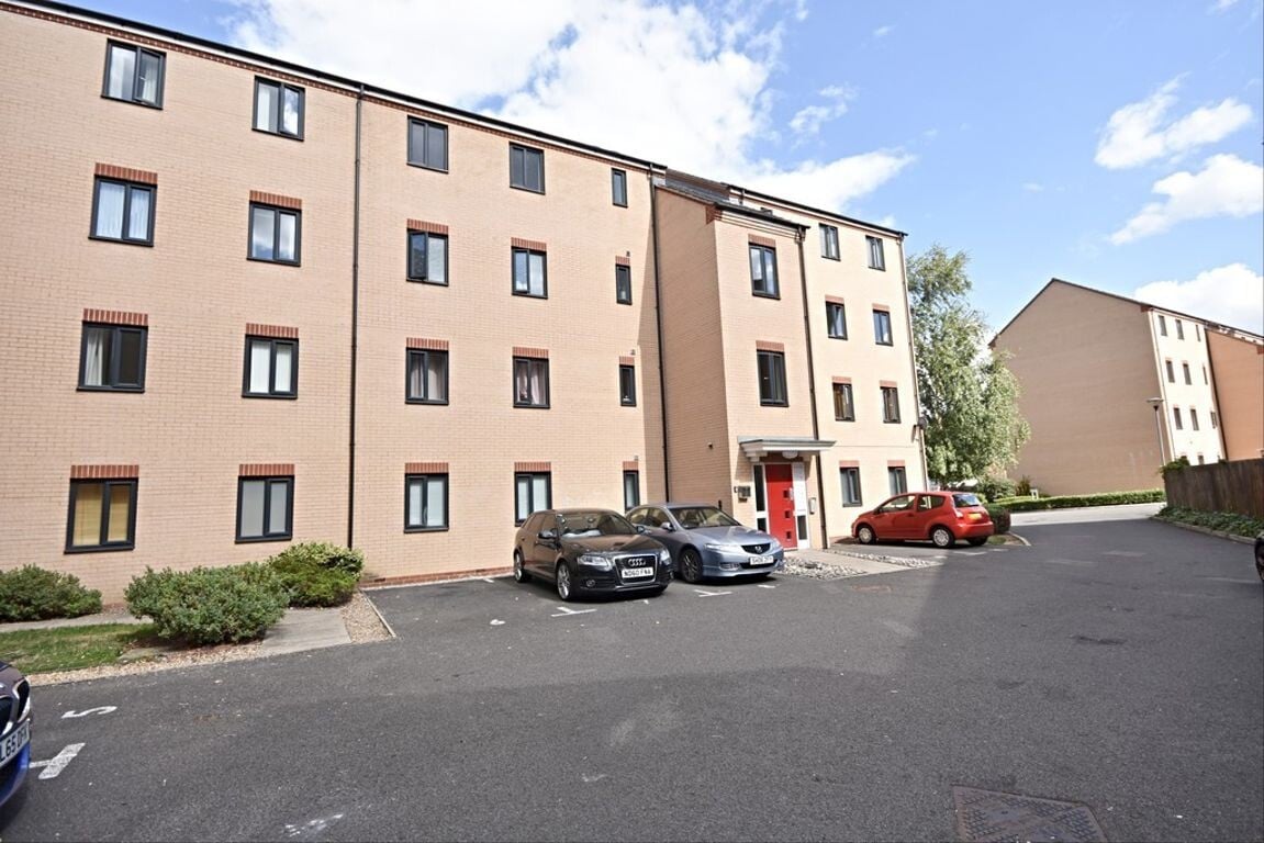 2 bedroom apartment for rent Templars Court, Nottingham, NG7 3GT | UniHomes