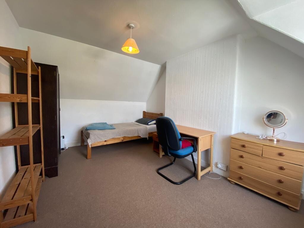 6 bedroom house for rent Stanley Road, Aberystwyth, SY23 1LS | UniHomes