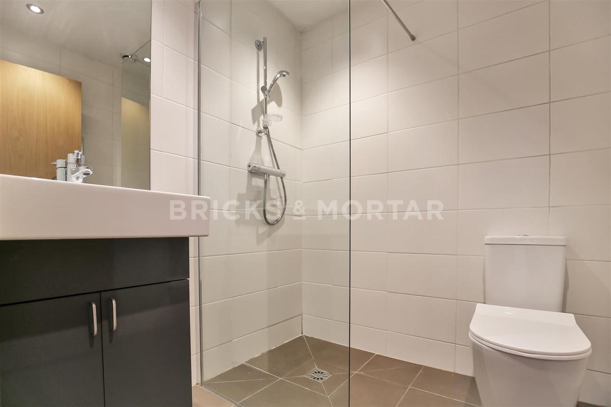 3 bedroom apartment for rent Chaucer Building Newcastle, NE1 5JE | UniHomes