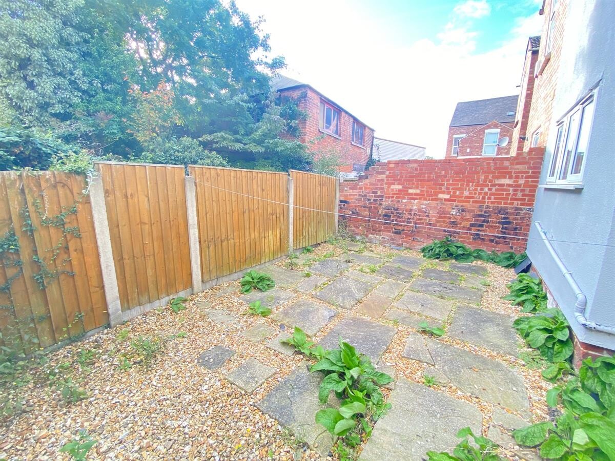 6 bedroom house for rent Rushworth Avenue Nottingham, NG2 7LF | UniHomes