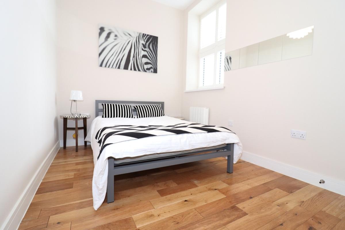 2 bedroom apartment for rent Howard Gardens, Cardiff, CF24 0EF | UniHomes