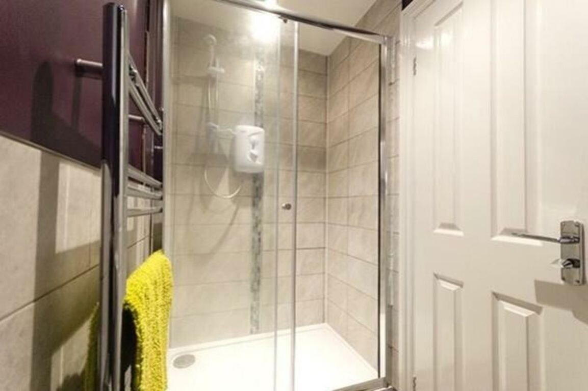 5 bedroom house for rent Beeston Road Nottingham, NG7 2JP | UniHomes