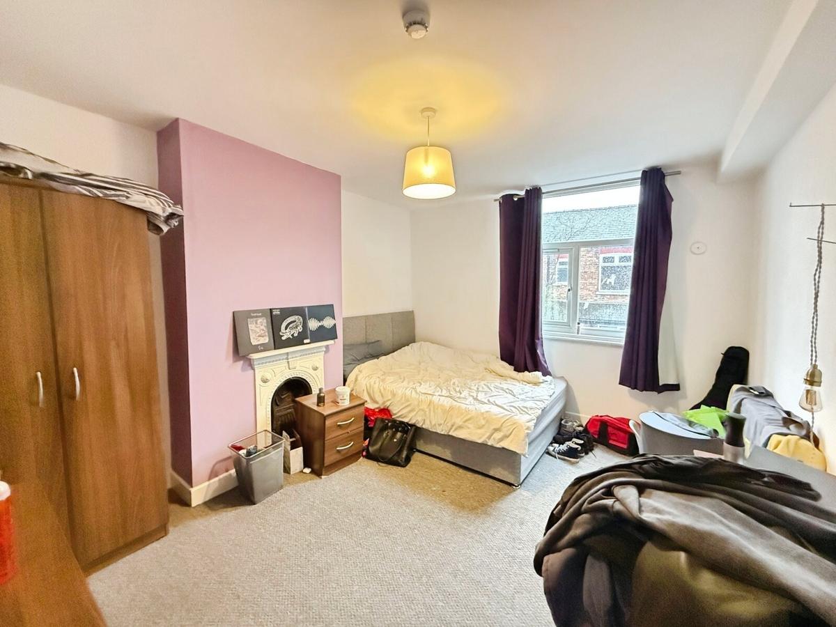 6 bedroom house for rent Beverly Road Manchester, M14 6TG | UniHomes