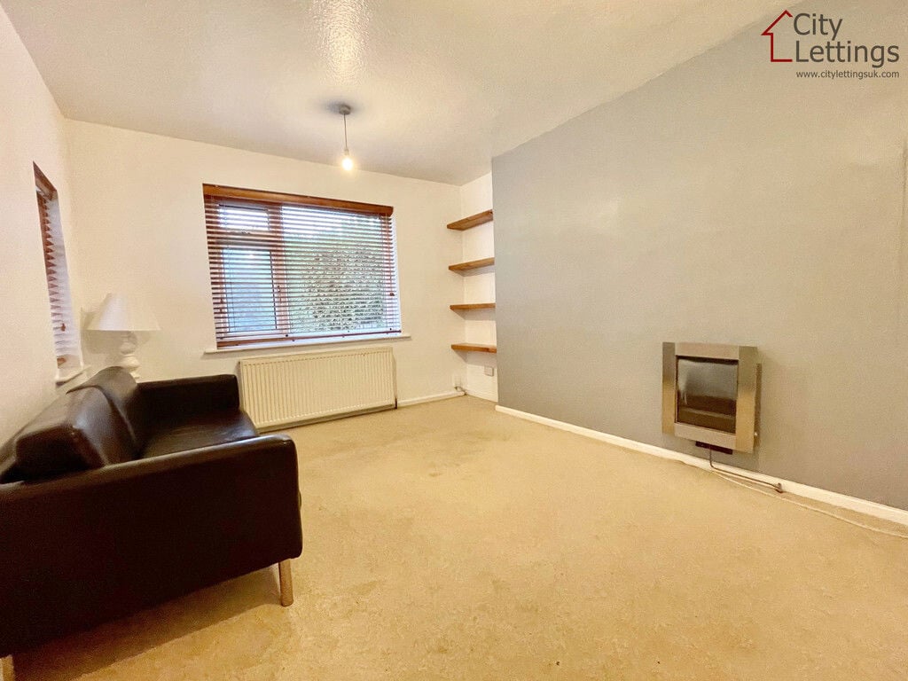 4 bedroom house for rent Wollaton Road Nottingham, NG9 2PP | UniHomes