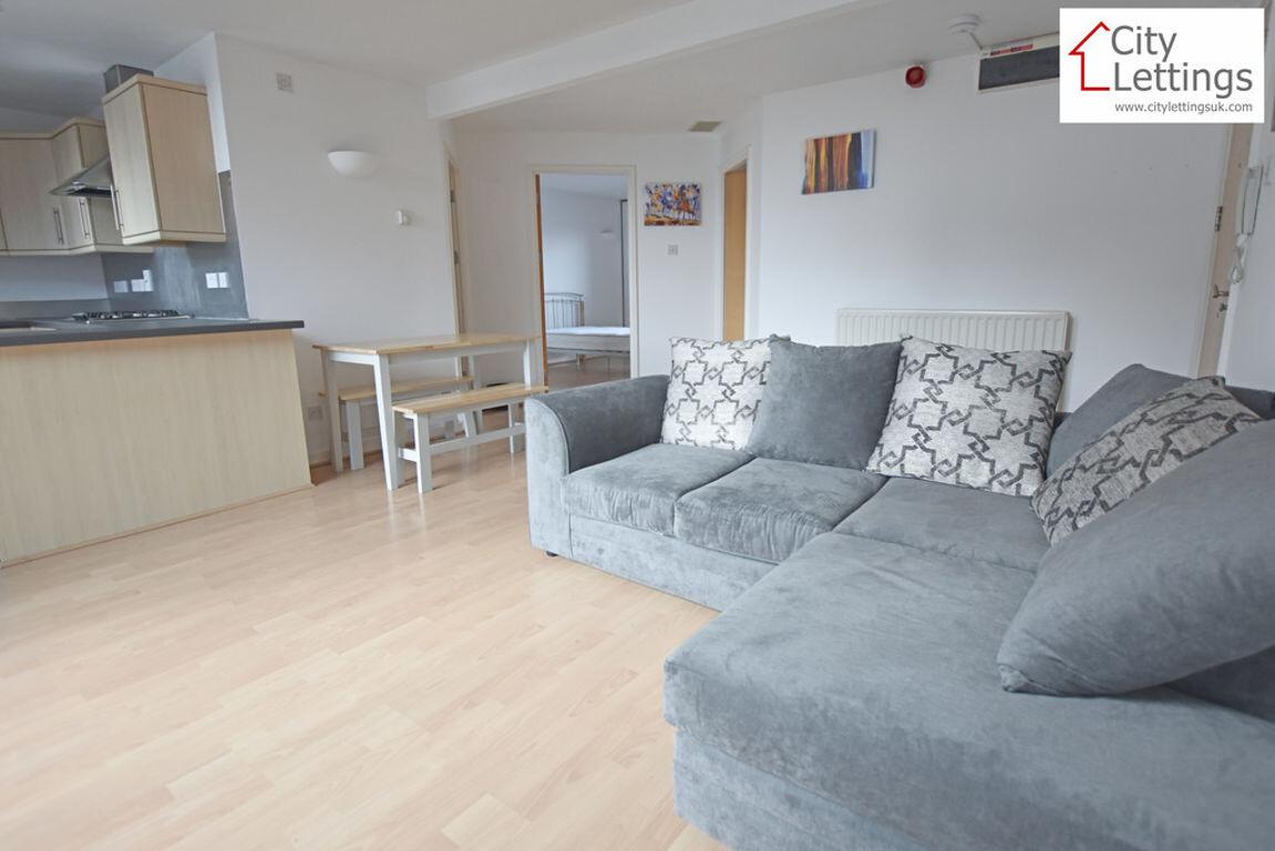 2 bedroom apartment for rent Raleigh Square, Nottingham, NG7 4DN | UniHomes