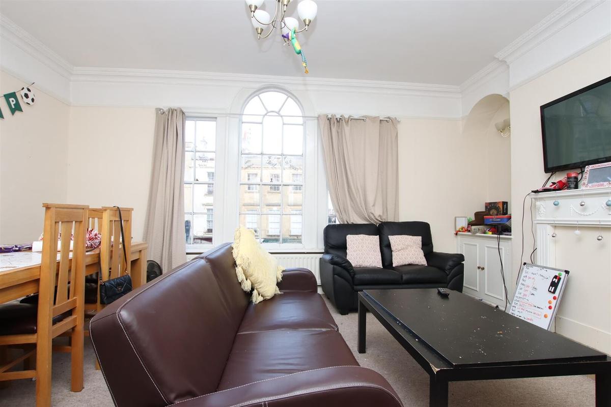 6 bedroom house for rent Belvedere, Bath, BA1 5ED | UniHomes