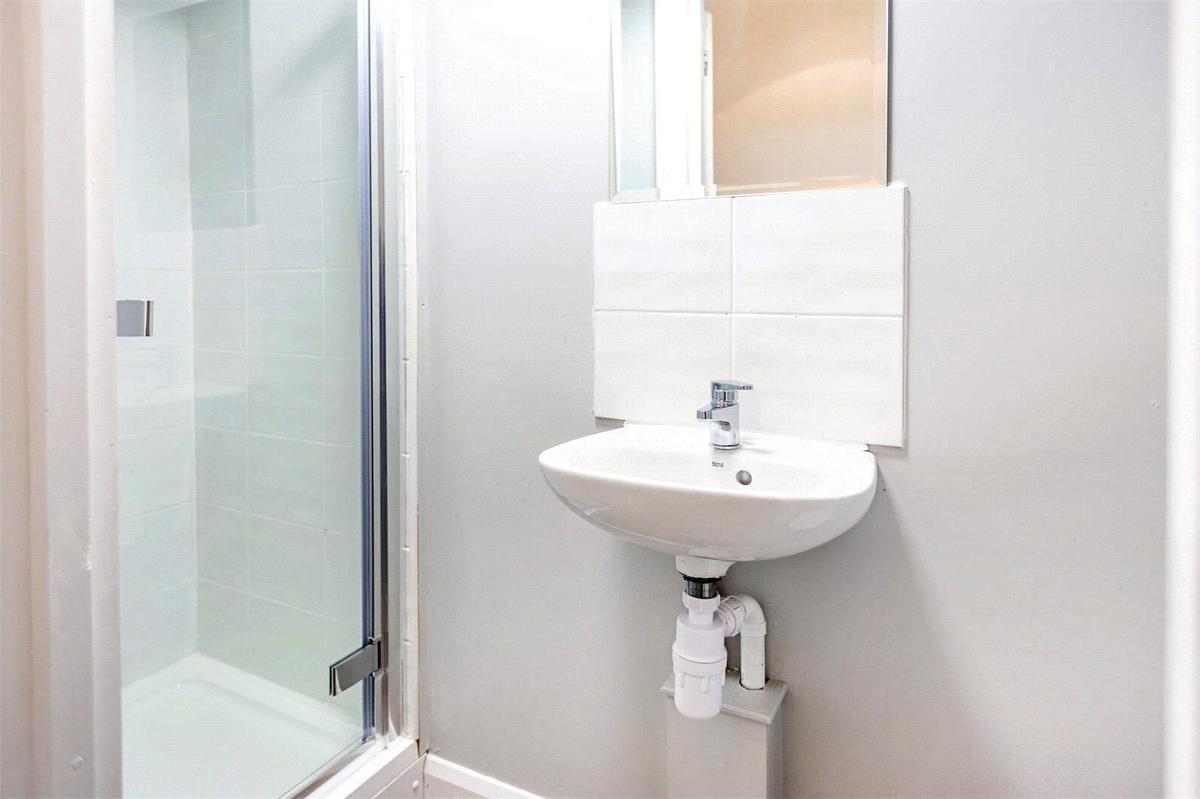 1 bedroom house for rent Lodge Causeway, Bristol, BS16 3QE | UniHomes