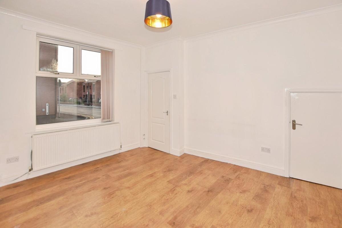 2 bedroom house for rent Townley Street Manchester, M11 3RQ | UniHomes