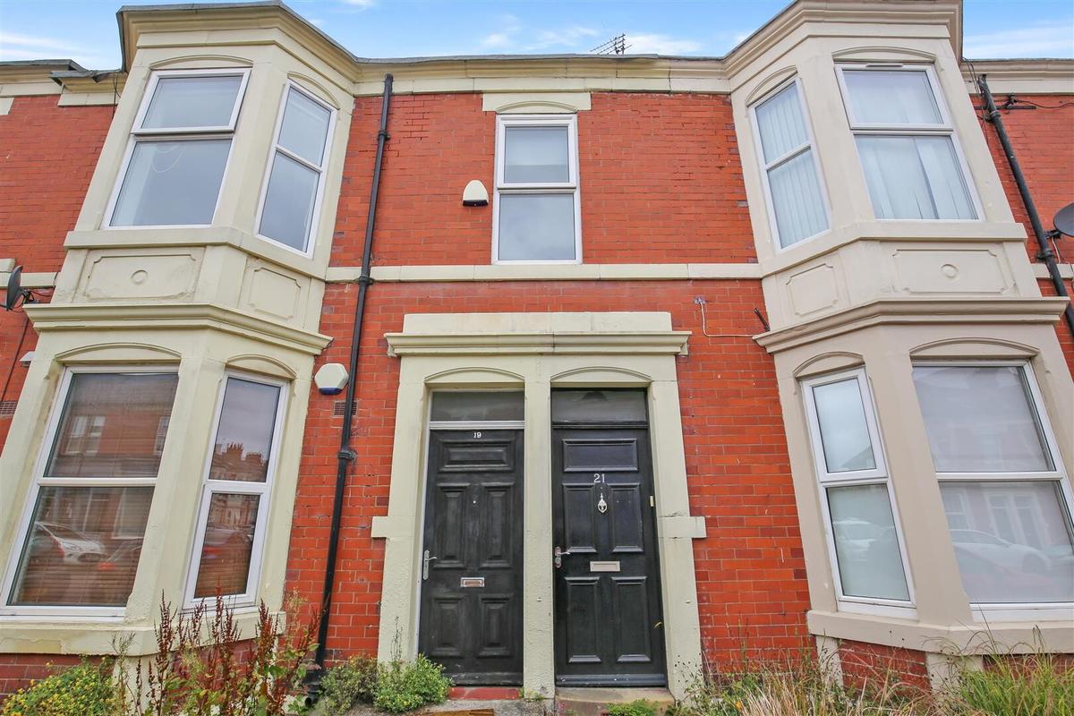 5 bedroom apartment for rent Newlands Road, Newcastle, NE2 3NT | UniHomes