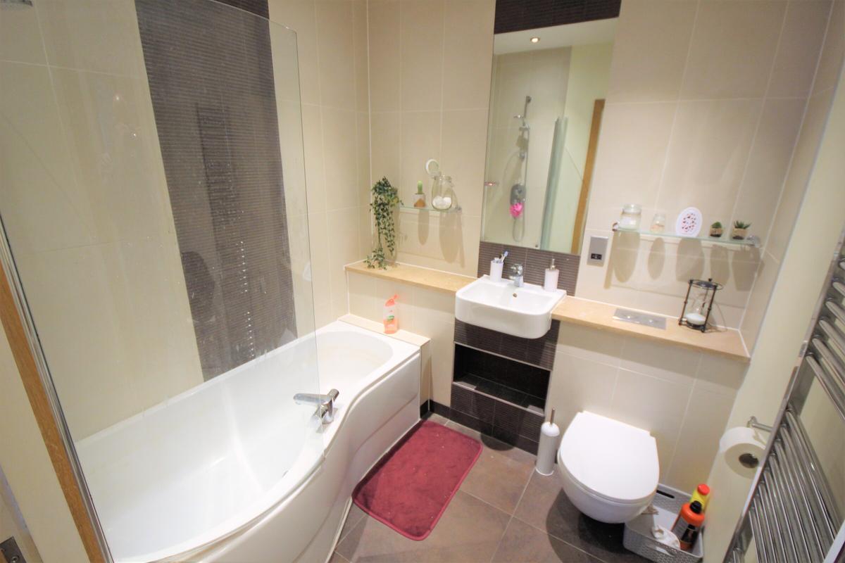2 bedroom apartment for rent The Lounge Apartments, Leeds, LS6 3HU ...