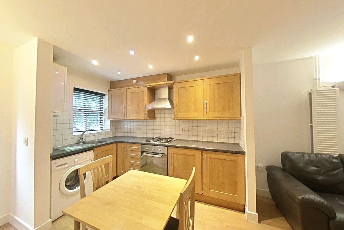 2 bedroom house for rent Adcocks Close Loughborough, LE11 1HZ | UniHomes