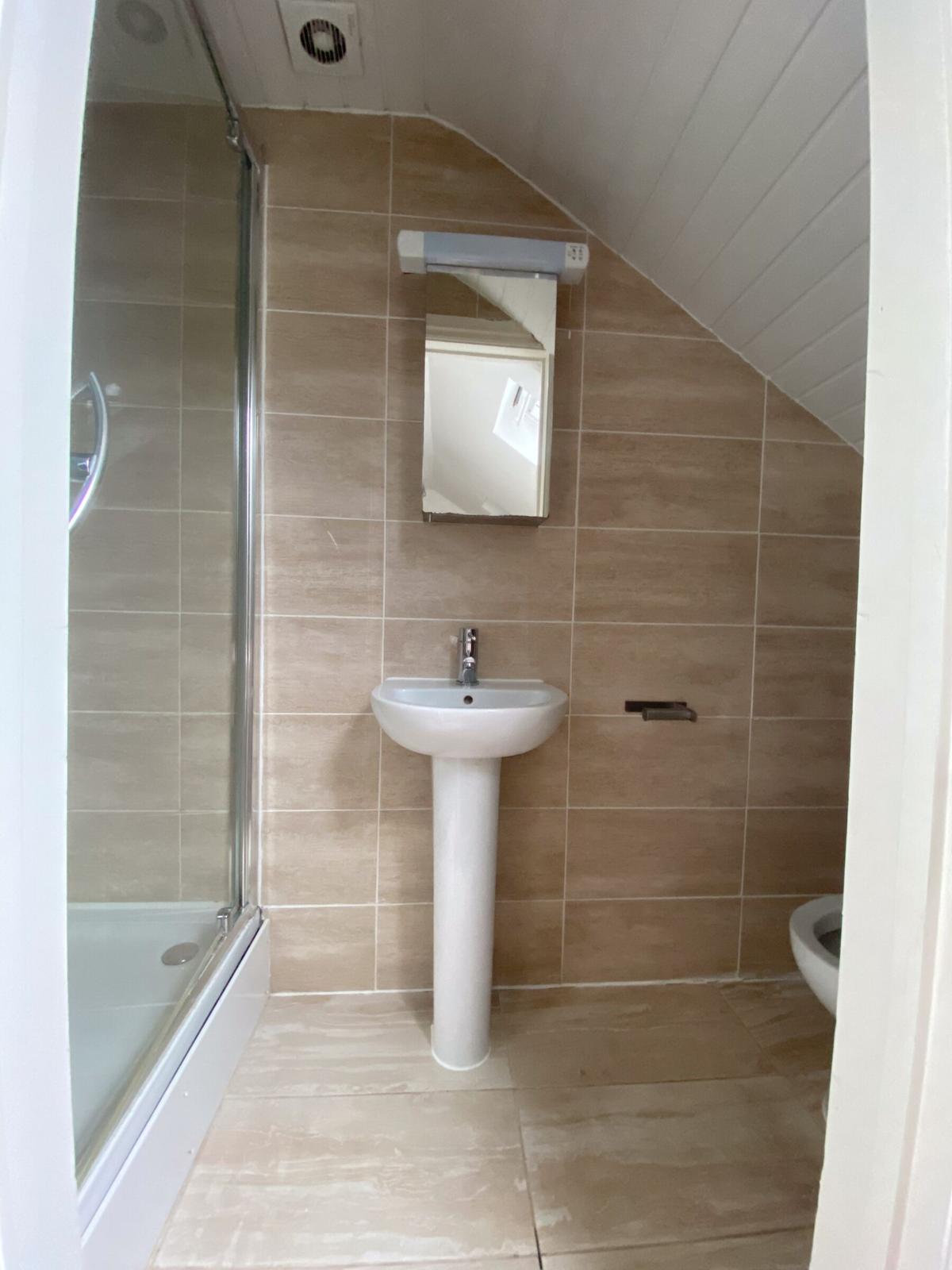 6 bedroom house for rent Addington Road Reading, RG1 5PX | UniHomes