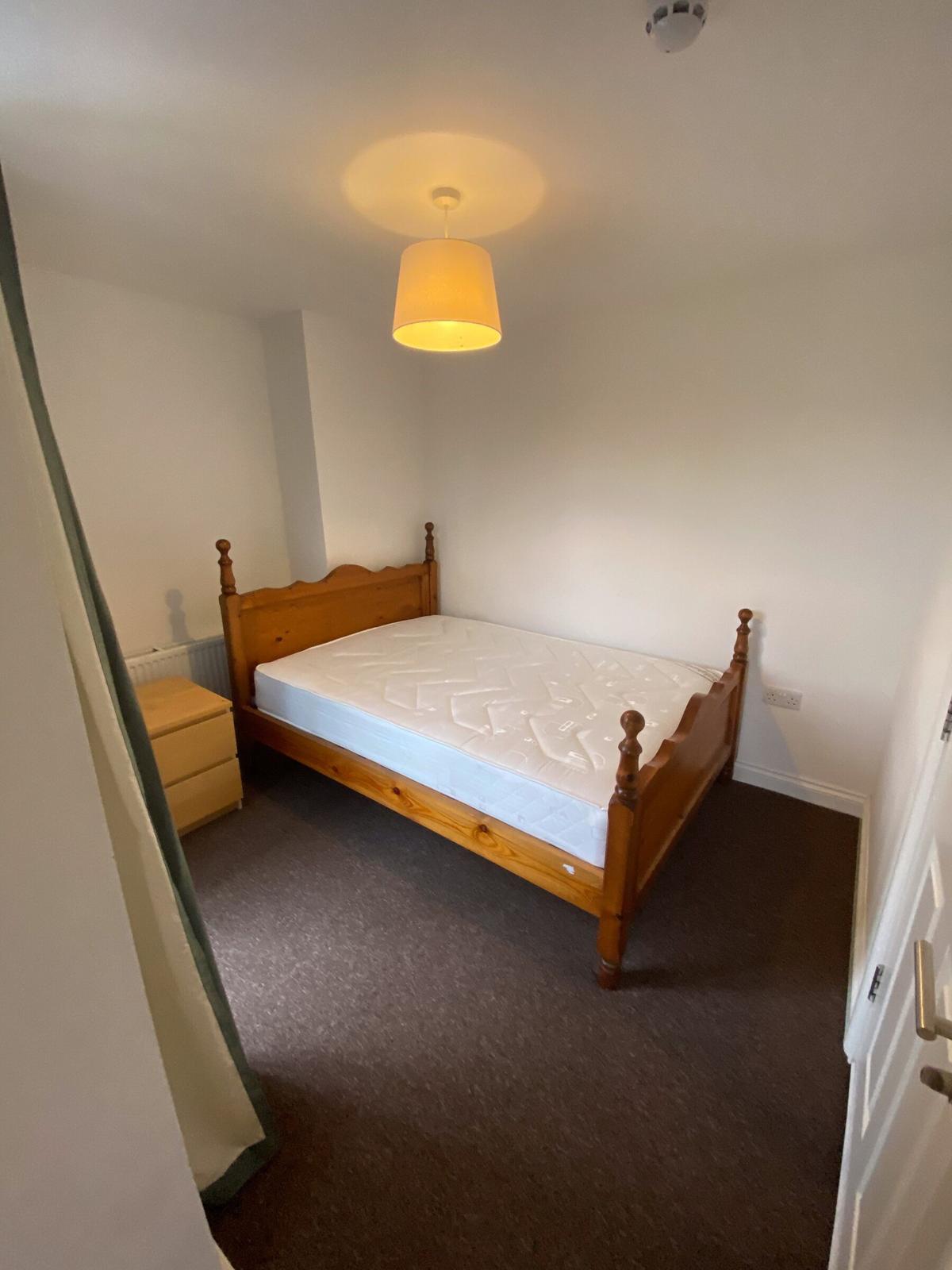 6 bedroom house for rent Addington Road Reading, RG1 5PX | UniHomes