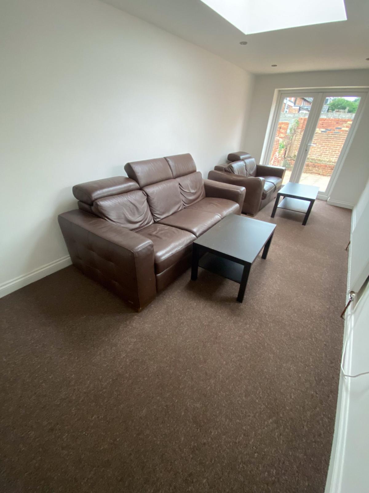 6 bedroom house for rent Addington Road Reading, RG1 5PX | UniHomes