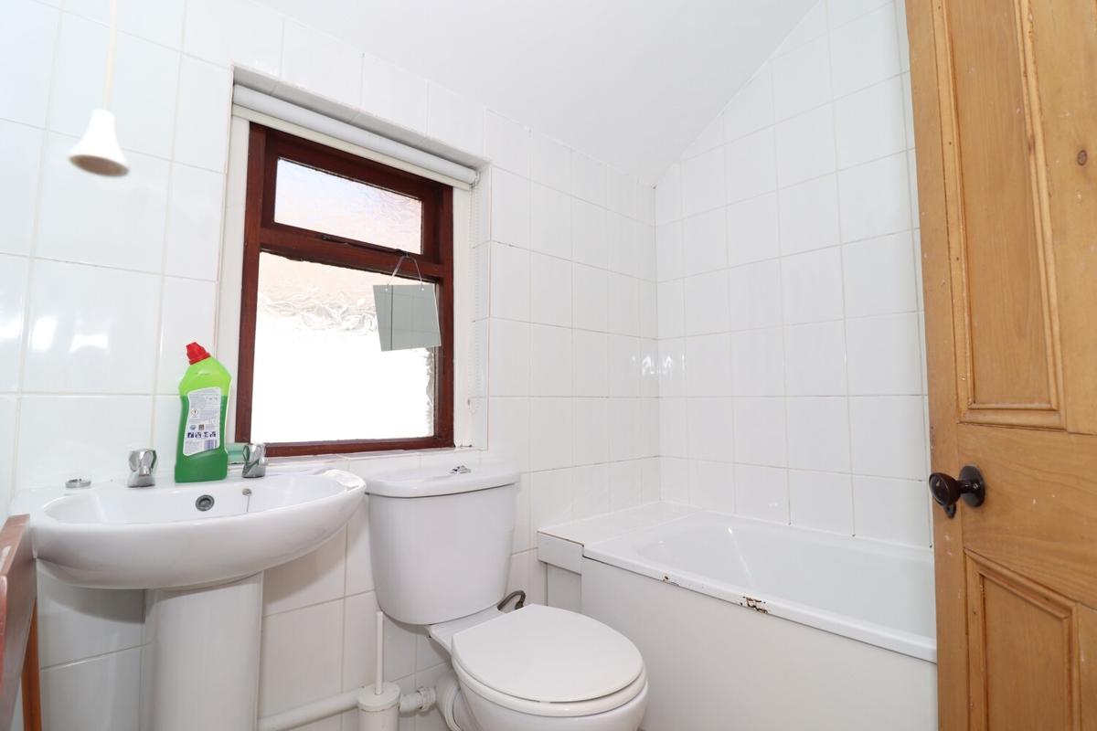 4 bedroom house for rent Malefant Street Cardiff, CF24 4QH | UniHomes