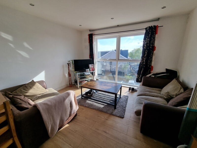 2 bedroom apartment for rent Parkfield House, Cardiff, CF14 3AL | UniHomes