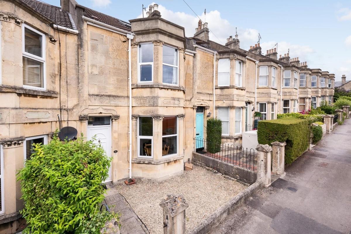 5 bedroom house for rent Shaftesbury Road Bath, BA2 3LQ | UniHomes