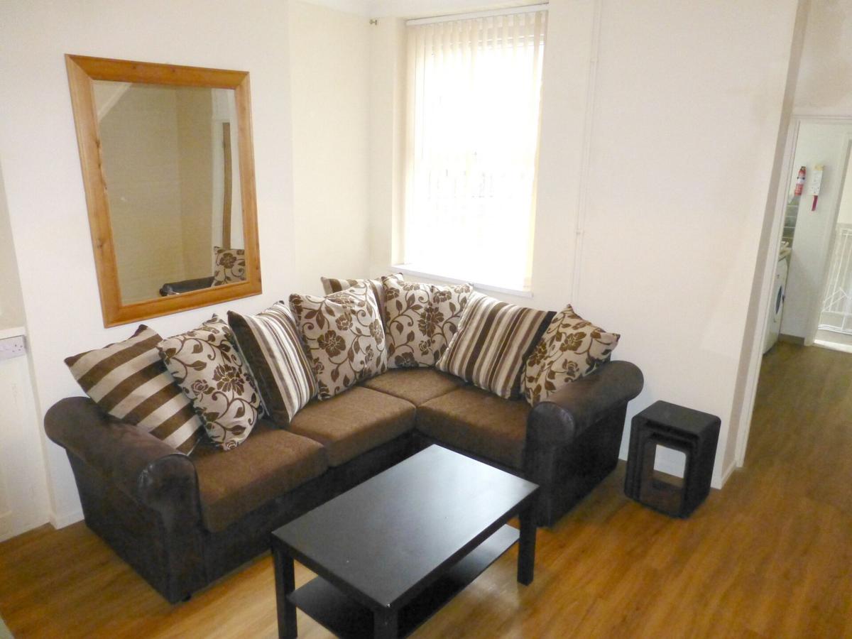 4 bedroom house for rent Arran Street Cardiff, CF24 3HU | UniHomes