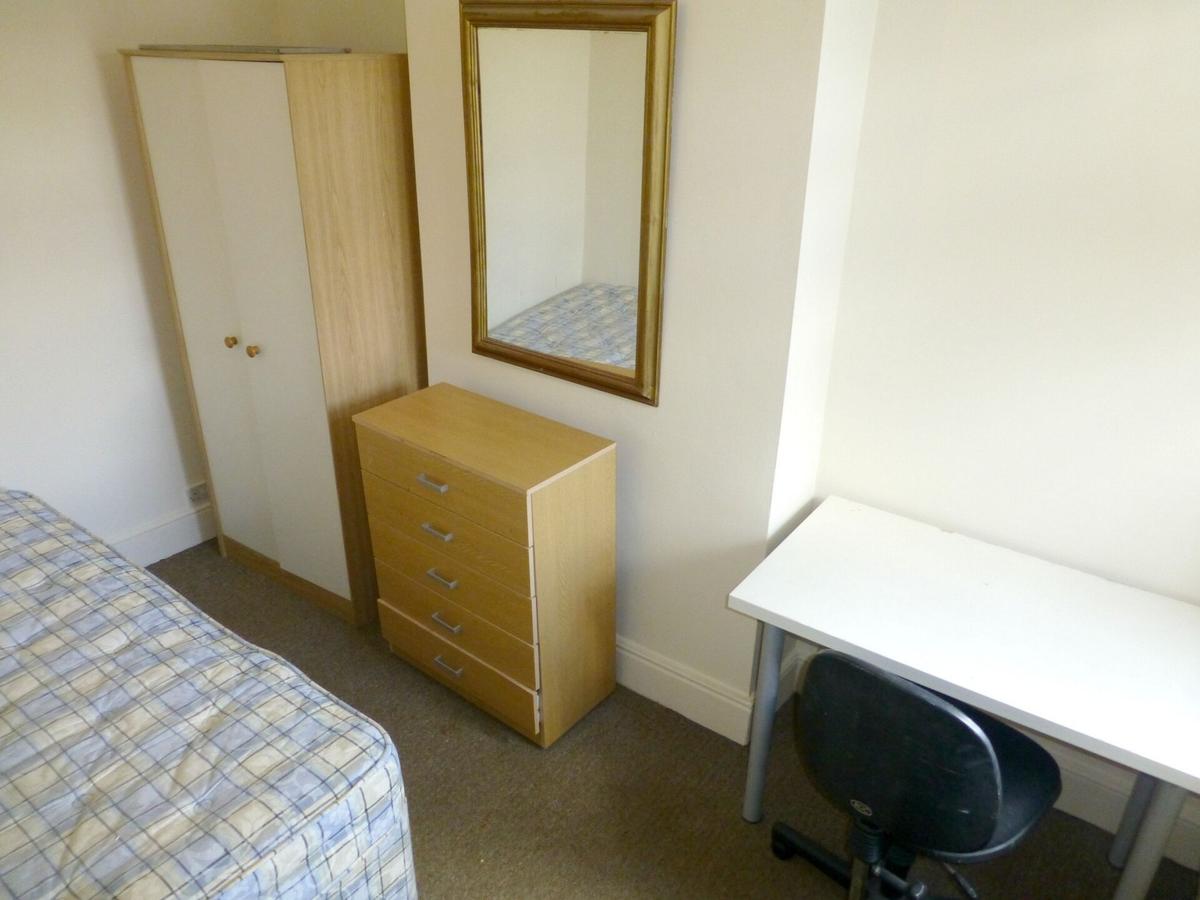 4 bedroom house for rent Arran Street Cardiff, CF24 3HU | UniHomes