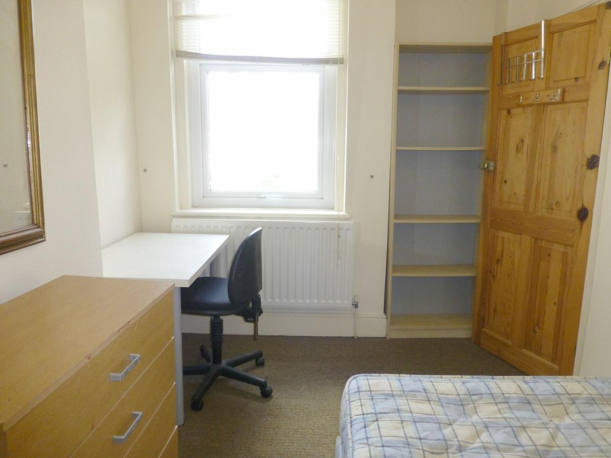 4 bedroom house for rent Arran Street Cardiff, CF24 3HU | UniHomes