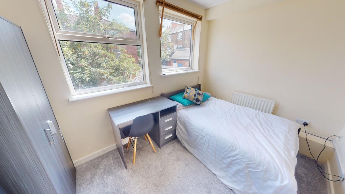 5 bedroom house for rent Portland Road Nottingham, NG7 4GN | UniHomes