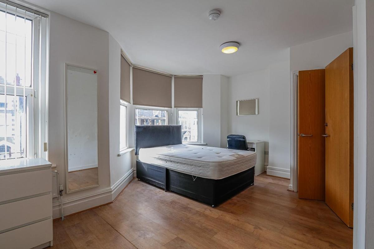 8 bedroom house for rent Colum Road, Cardiff, CF10 3EH | UniHomes