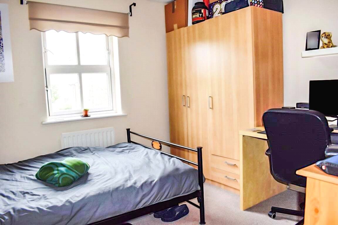 3 bedroom house for rent Schuster Road Manchester, M14 5LX | UniHomes