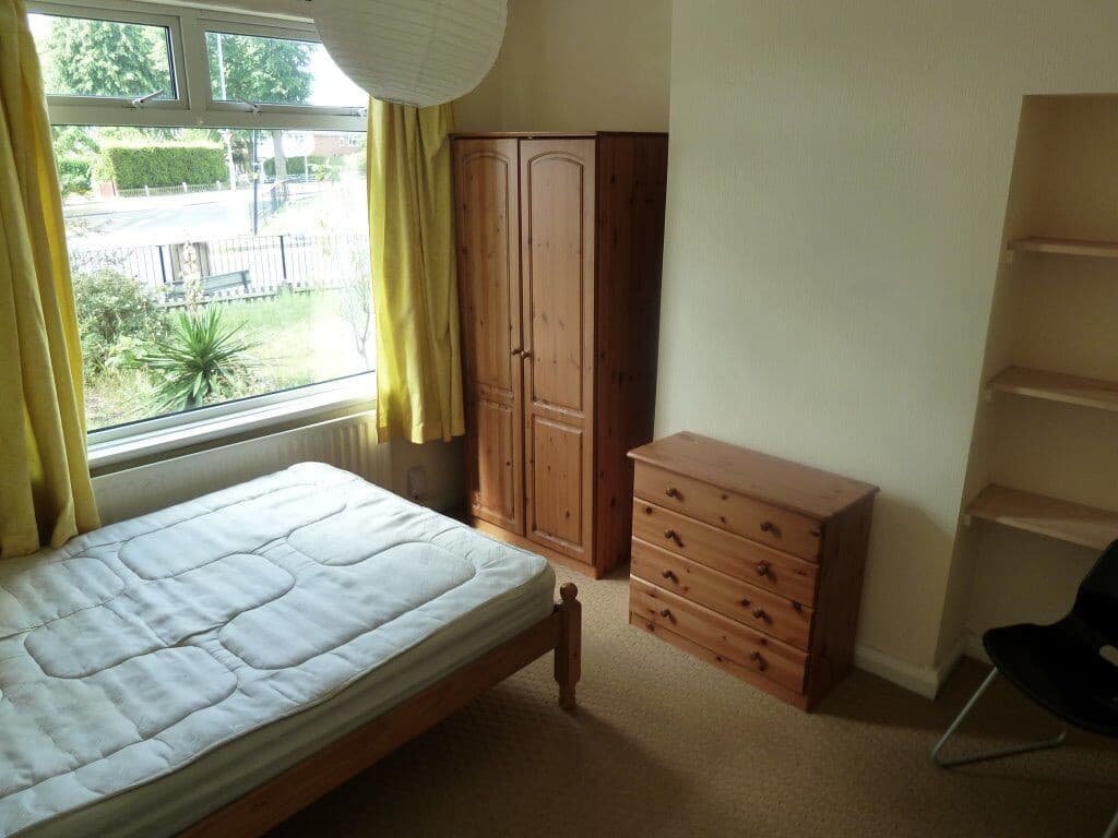 3 bedroom house for rent Quinton Road, Birmingham, B17 0PR | UniHomes 3 bedroom house for rent Quinton Road, Birmingham, B17 0PR | UniHomes