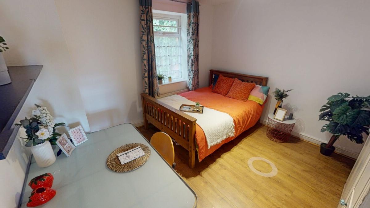 5 bedroom house for rent 16A Colville Street Nottingham, NG1 4HQ | UniHomes