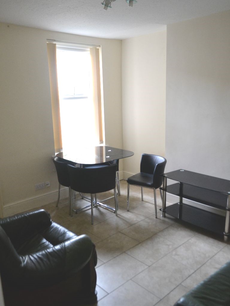 4 bedroom house for rent Gordon Street, Leamington Spa, CV31 1HR | UniHomes