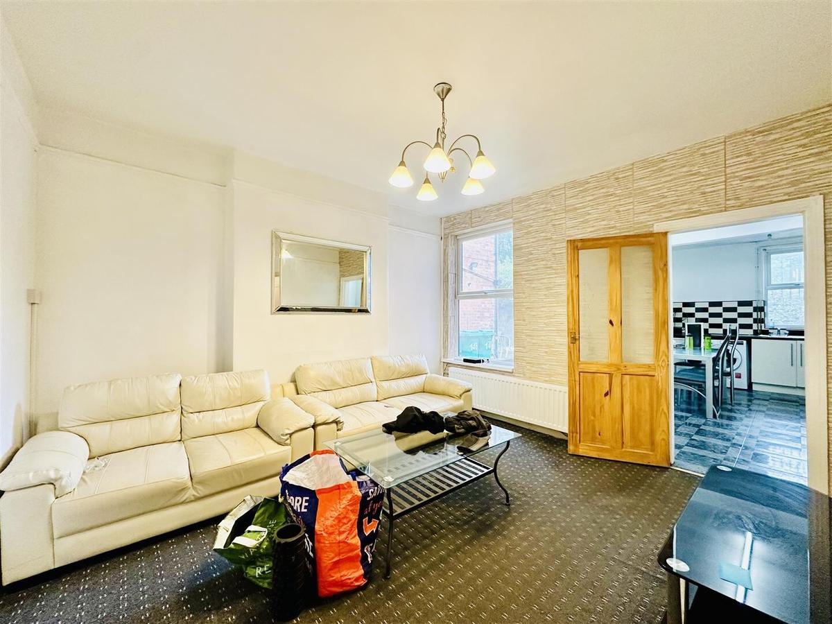 4 bedroom house for rent Lenton Boulevard Nottingham, NG7 2BZ | UniHomes