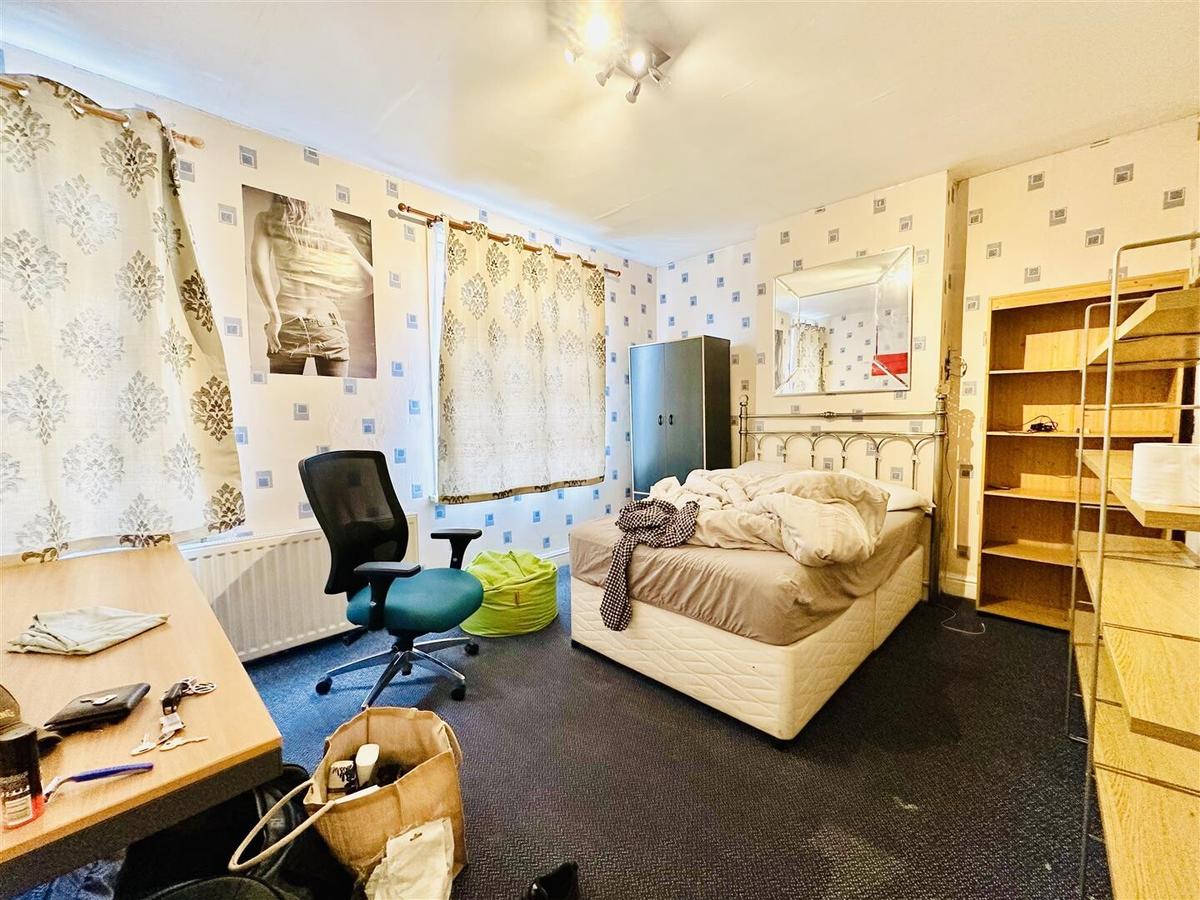 4 bedroom house for rent Lenton Boulevard Nottingham, NG7 2BZ | UniHomes