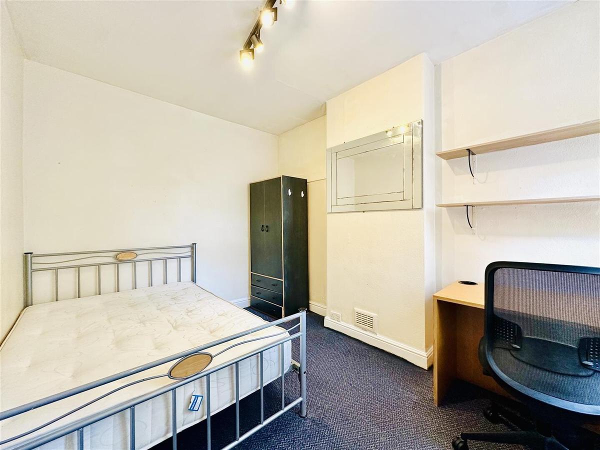 4 bedroom house for rent Lenton Boulevard Nottingham, NG7 2BZ | UniHomes