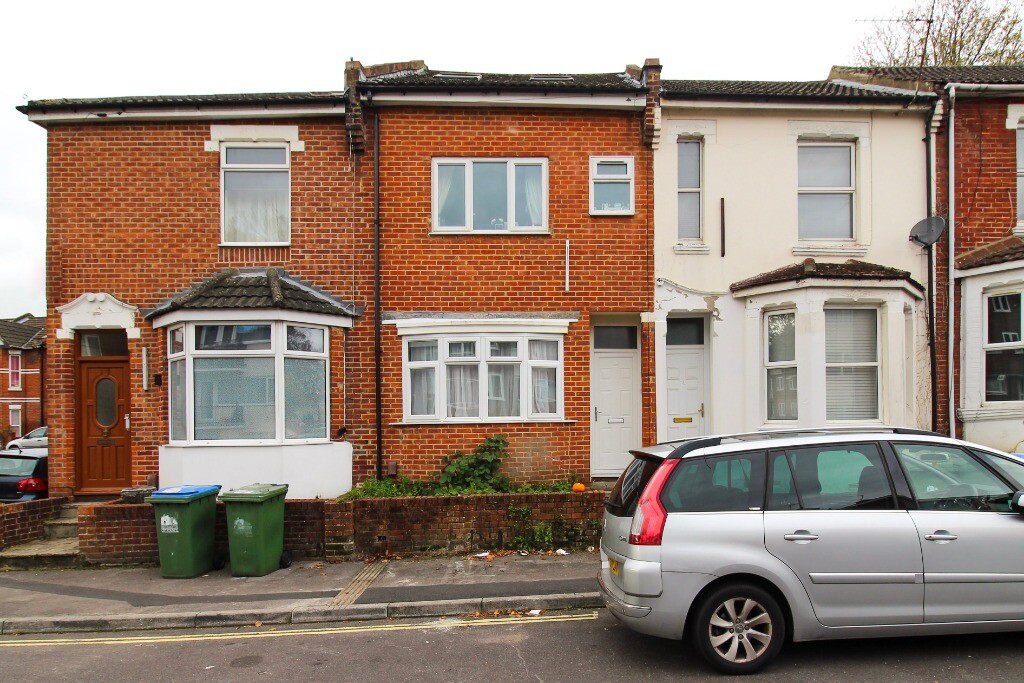 6 bedroom house for rent Woodside Road Southampton, SO17 2GU | UniHomes