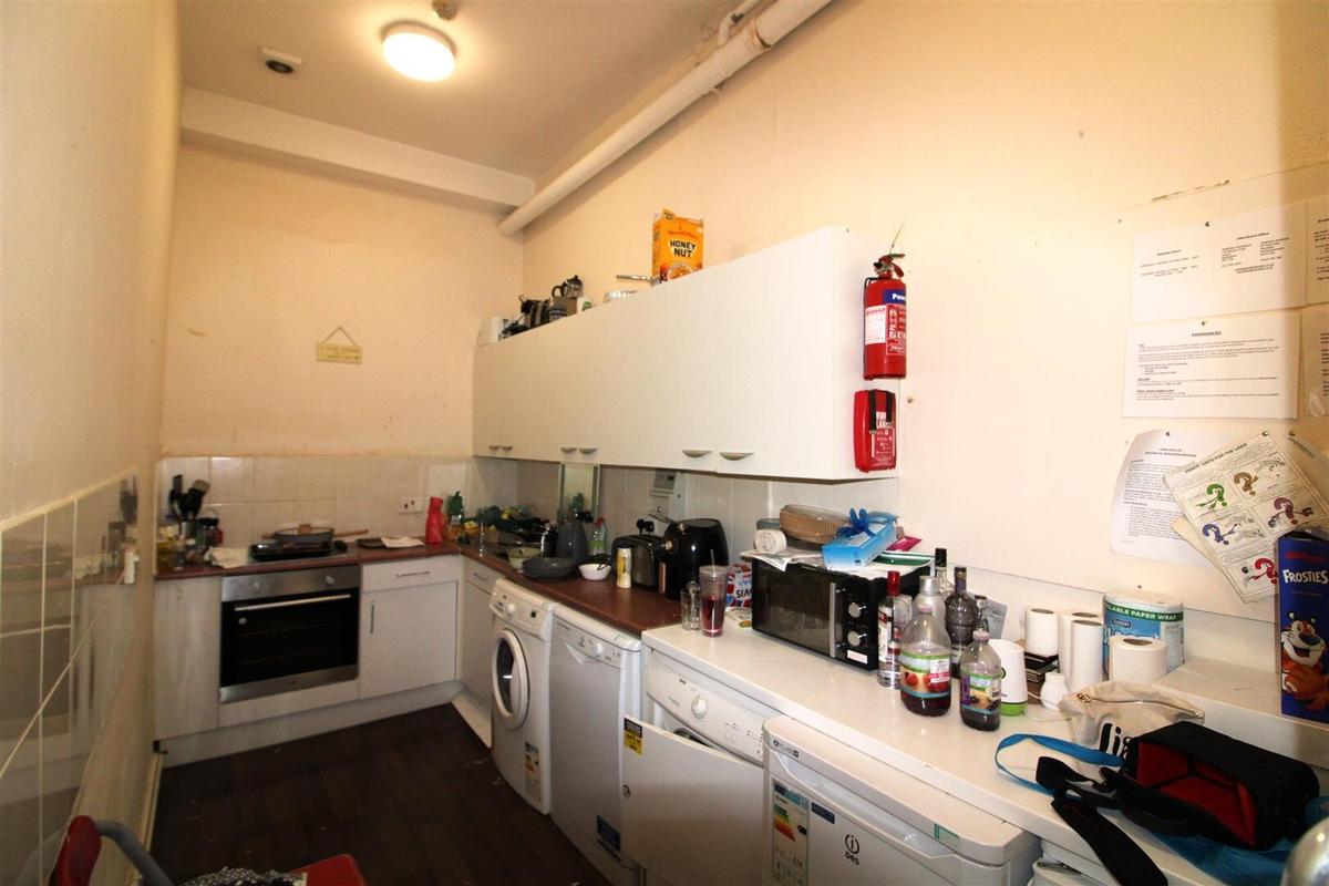 4 bedroom apartment for rent Goose Gate Nottingham, NG1 1FF | UniHomes