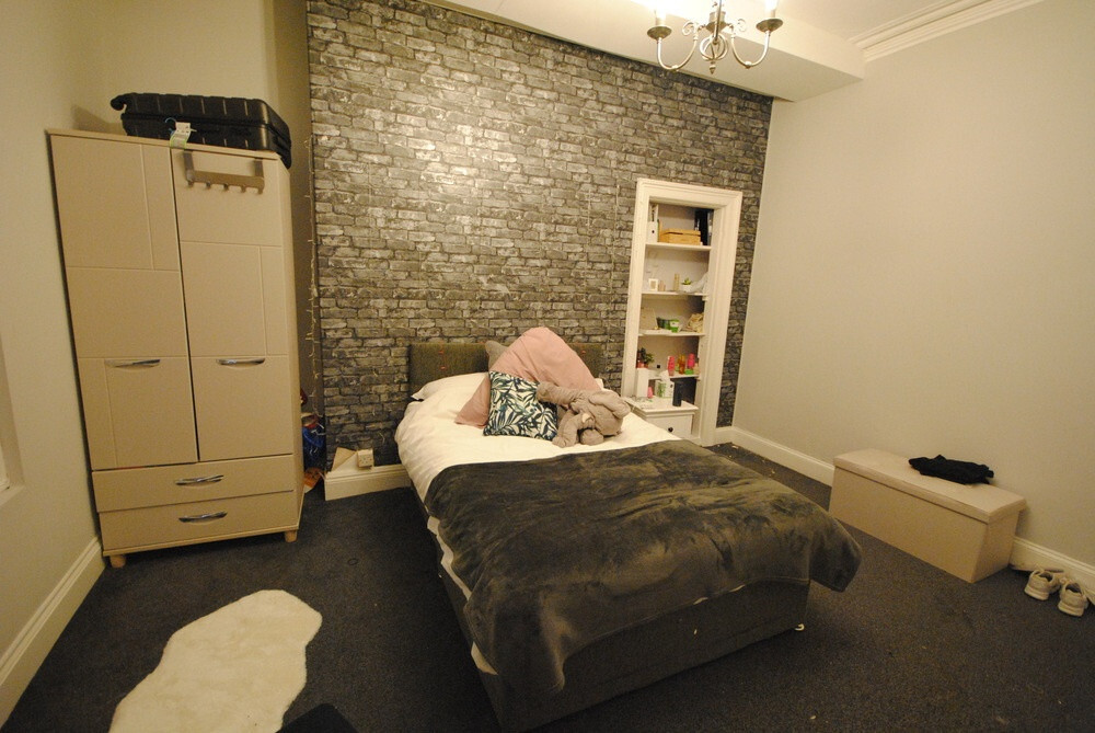 8 bedroom house for rent Victoria Road, Leeds, LS6 1DR | UniHomes