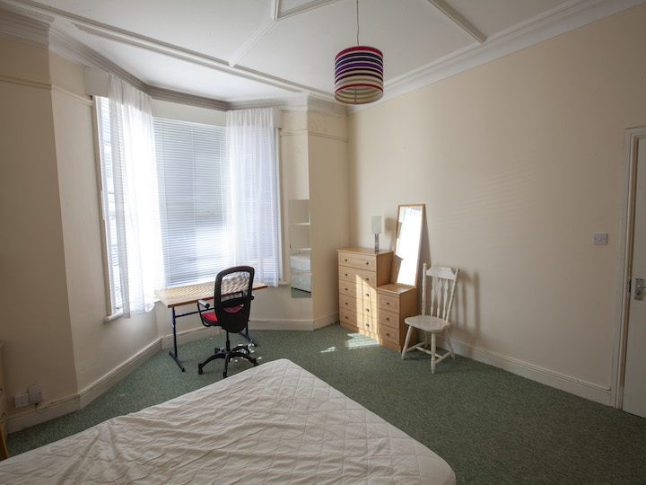 5 bedroom house for rent Devonshire Place Newcastle, NE2 2NB | UniHomes